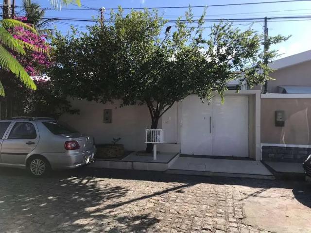 Casa / Sobrado para Venda em Aracaju/SE Farolândia 4 Quartos