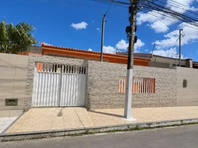 Casa / Sobrado para Venda em Aracaju/SE Farolândia 3 Quartos