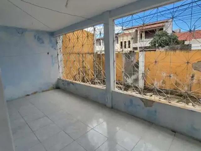 Casa / Sobrado para Venda em Aracaju/SE Farolândia 3 Quartos