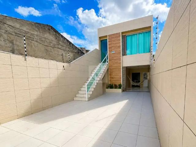 Casa / Sobrado para Venda em Aracaju/SE José Conrado de Araújo 5 Quartos