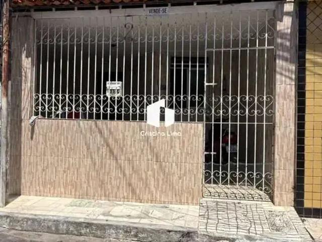 Casa / Sobrado para Venda em Aracaju/SE Luzia 3 Quartos