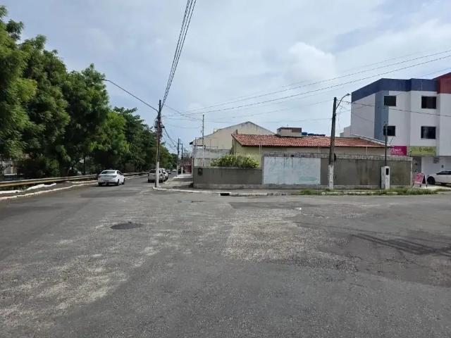 Casa / Sobrado para Venda em Aracaju/SE Luzia 3 Quartos