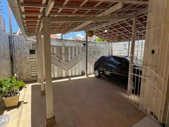 Casa / Sobrado para Venda em Aracaju/SE Luzia 3 Quartos