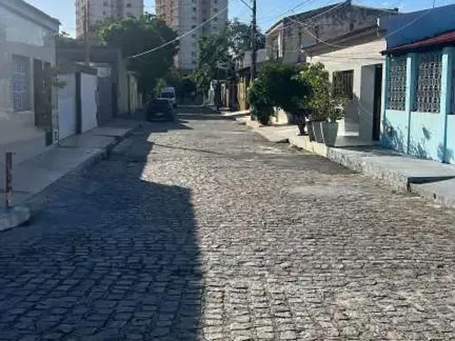 Casa / Sobrado para Venda em Aracaju/SE Luzia 1 Quartos