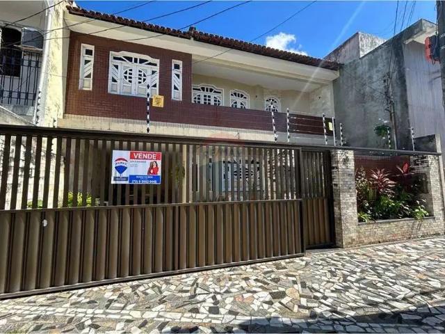 Casa / Sobrado para Venda em Aracaju/SE Luzia 4 Quartos
