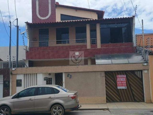 Casa / Sobrado para Venda em Aracaju/SE Luzia 4 Quartos