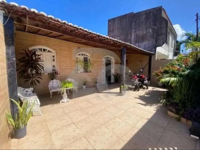 Casa / Sobrado para Venda em Aracaju/SE São Conrado 3 Quartos