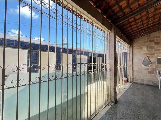 Casa / Sobrado para Venda em Aracaju/SE São Conrado 3 Quartos