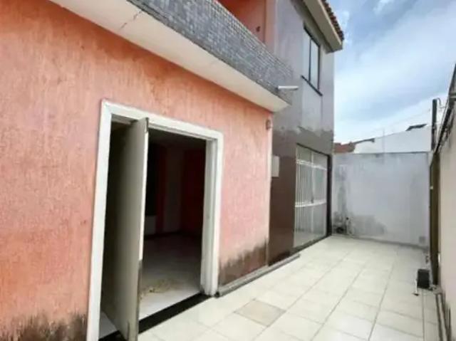 Casa / Sobrado para Venda em Aracaju/SE São Conrado 4 Quartos