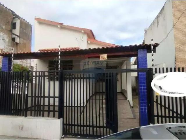 Casa / Sobrado para Venda em Aracaju/SE São José 3 Quartos