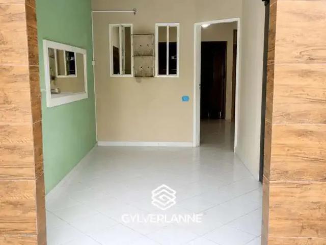 Casa / Sobrado para Venda em Aracaju/SE Santos Dumont 4 Quartos
