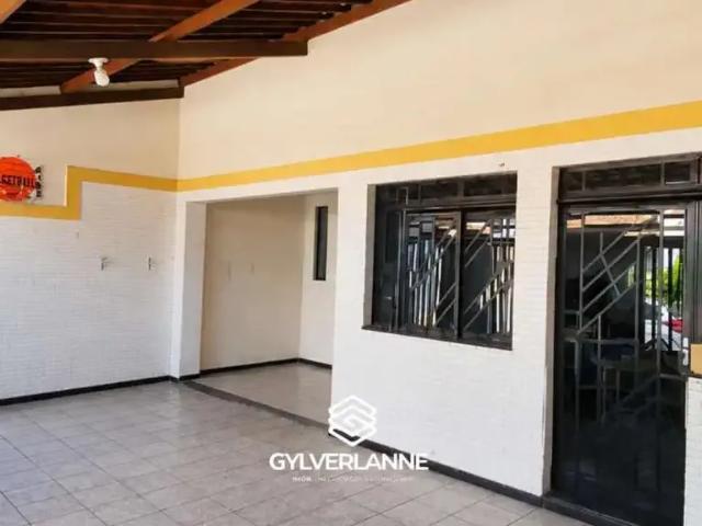 Casa / Sobrado para Venda em Aracaju/SE Siqueira Campos 6 Quartos