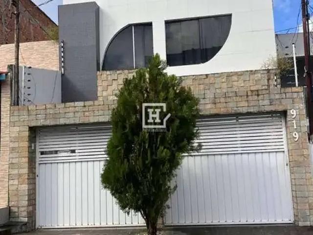 Casa / Sobrado para Venda em Aracaju/SE Suíssa 4 Quartos