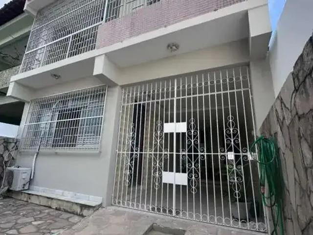 Casa / Sobrado para Venda em Aracaju/SE Suíssa 4 Quartos