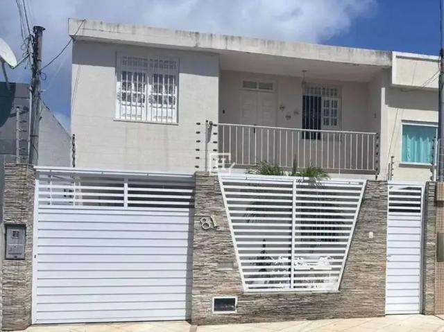 Casa / Sobrado para Venda em Aracaju/SE Suíssa 4 Quartos
