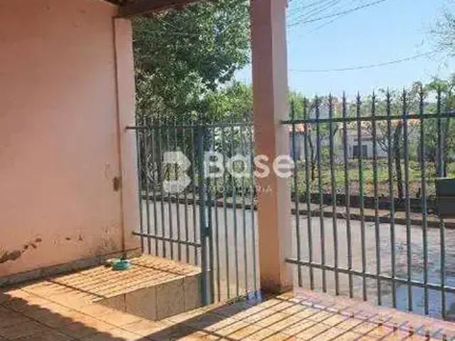 Casa / Sobrado para Venda em Araguari/MG Bosque 3 Quartos