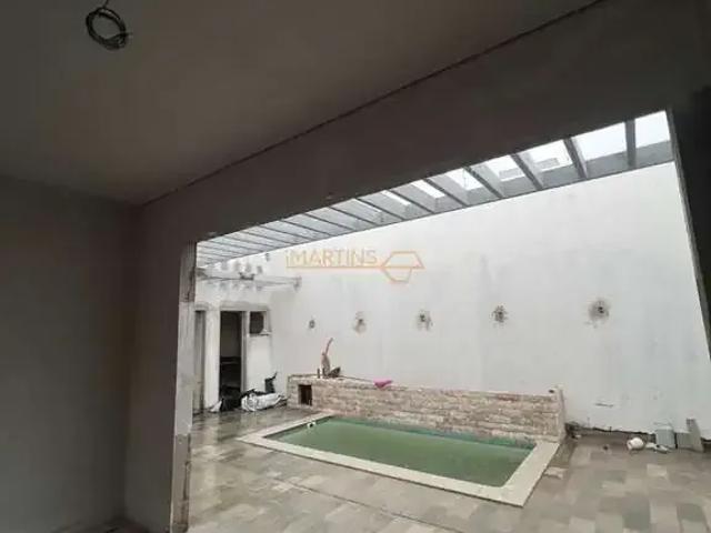 Casa / Sobrado para Venda em Araguari/MG Bela Vista 3 Quartos