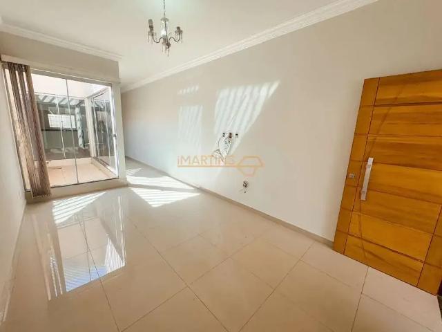 Casa / Sobrado para Venda em Araguari/MG Centro 3 Quartos