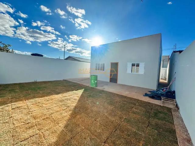 Casa / Sobrado para Venda em Araguari/MG Fátima 3 Quartos