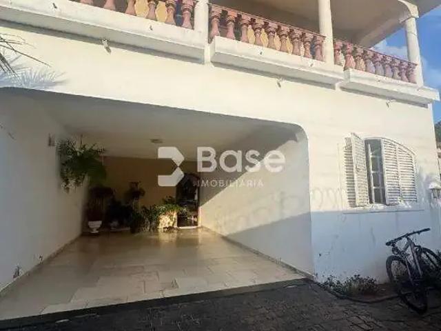 Casa / Sobrado para Venda em Araguari/MG Industrial