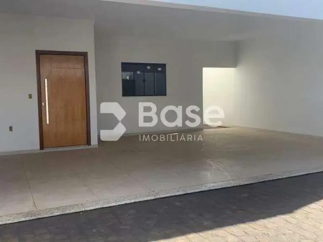 Casa / Sobrado para Venda em Araguari/MG Jardim Milenium 3 Quartos