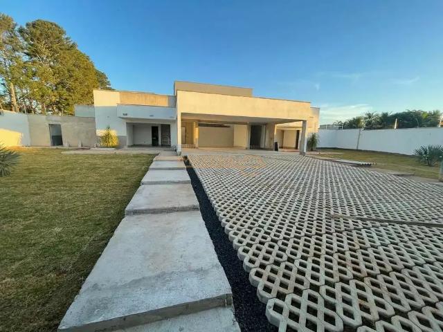 Casa / Sobrado para Venda em Araguari/MG Jardim Panorama 4 Quartos