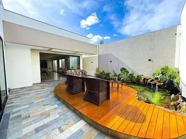 Casa / Sobrado para Venda em Araguari/MG Jóquei Clube 3 Quartos