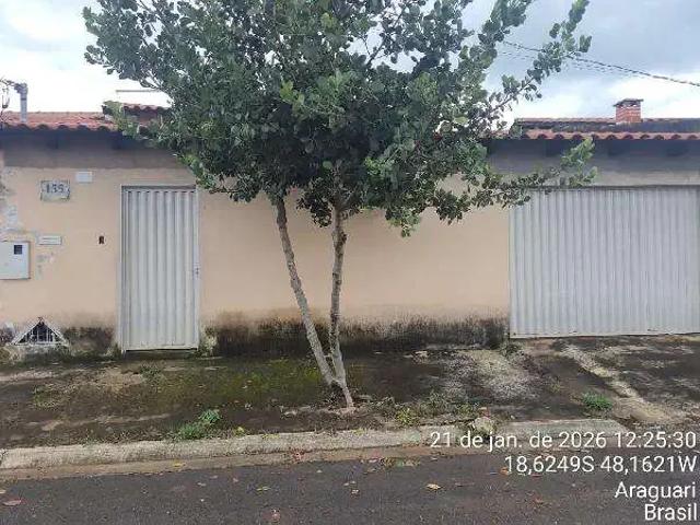 Casa / Sobrado para Venda em Araguari/MG Parque dos Verdes 2 Quartos