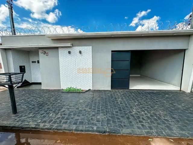 Casa / Sobrado para Venda em Araguari/MG Parque Flamboyants 3 Quartos