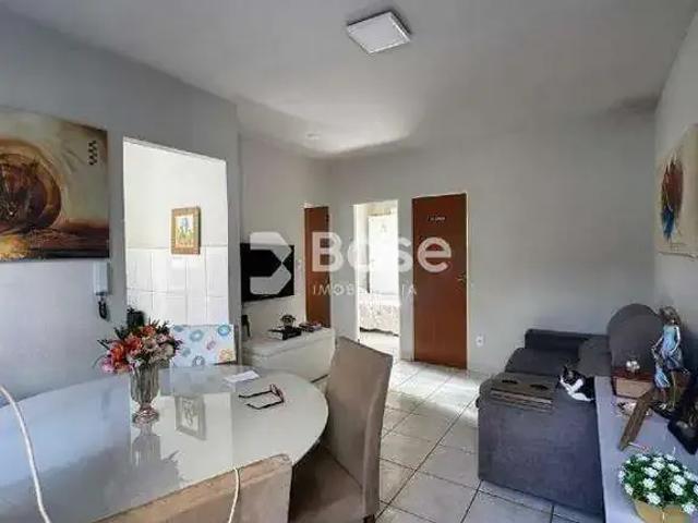 Casa / Sobrado para Venda em Araguari/MG Residencial Madri 2 Quartos
