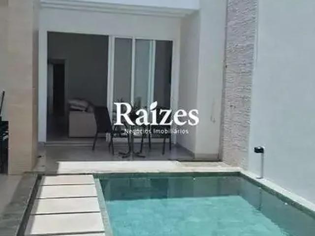 Casa / Sobrado para Venda em Araguari/MG Santa Terezinha 3 Quartos