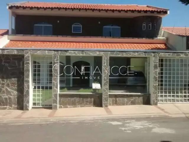 Casa / Sobrado para Venda em Arapongas/PR Vila Aymoré 3 Quartos