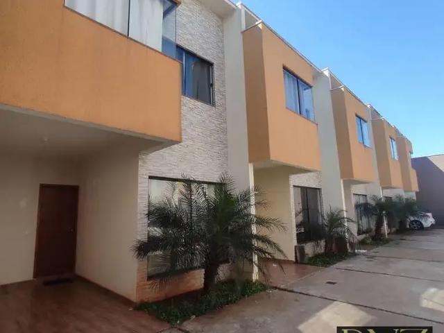 Casa / Sobrado para Venda em Arapongas/PR Vila Sampaio 2 Quartos
