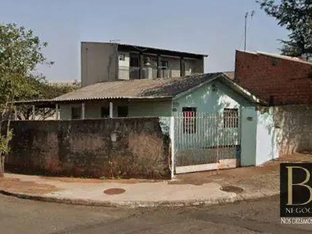 Casa / Sobrado para Venda em Arapongas/PR Conjunto Flamingos 2 Quartos
