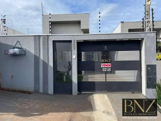 Casa / Sobrado para Venda em Arapongas/PR Jardim Hermínio e Maria 3 Quartos