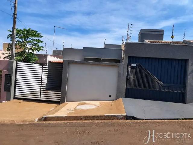 Casa / Sobrado para Venda em Arapongas/PR Jardim Hermínio e Maria 3 Quartos