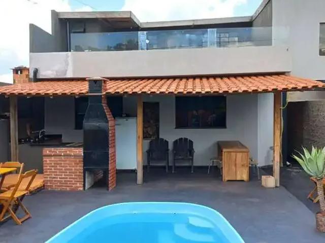 Casa / Sobrado para Venda em Arapongas/PR Jardim Interlagos 3 Quartos