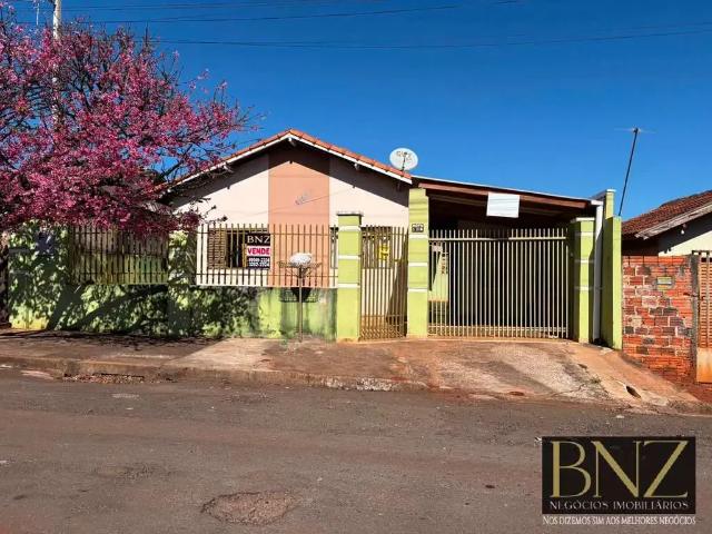 Casa / Sobrado para Venda em Arapongas/PR Jardim São Bento 4 Quartos