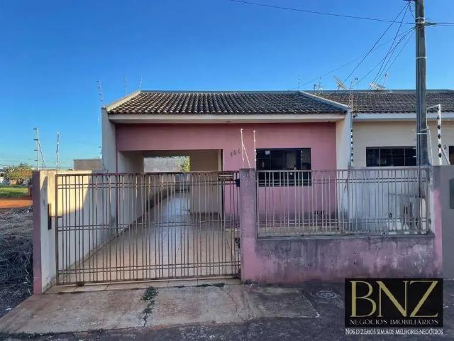 Casa / Sobrado para Venda em Arapongas/PR Jardim Primavera 3 Quartos