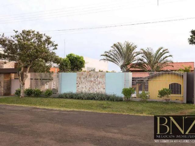 Casa / Sobrado para Venda em Arapongas/PR Parque Monterrey 4 Quartos