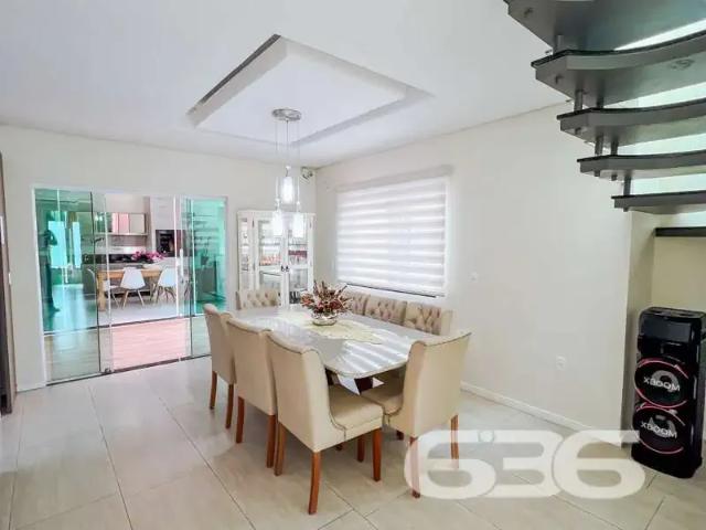 Casa / Sobrado para Venda em Araquari/SC Centro 4 Quartos