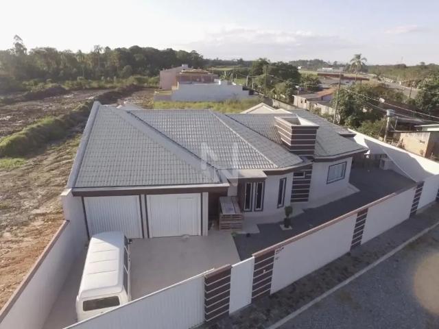 Casa / Sobrado para Venda em Araquari/SC Centro 3 Quartos