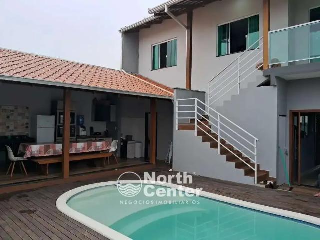 Casa / Sobrado para Venda em Araquari/SC Centro 3 Quartos