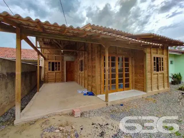 Casa / Sobrado para Venda em Araquari/SC Itinga 2 Quartos