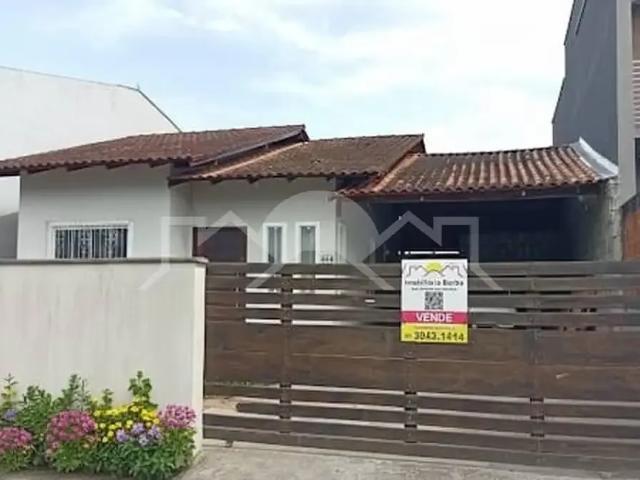 Casa / Sobrado para Venda em Araquari/SC Itinga 3 Quartos