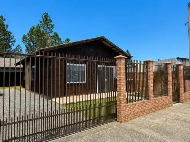 Casa / Sobrado para Venda em Araquari/SC Volta Redonda 3 Quartos
