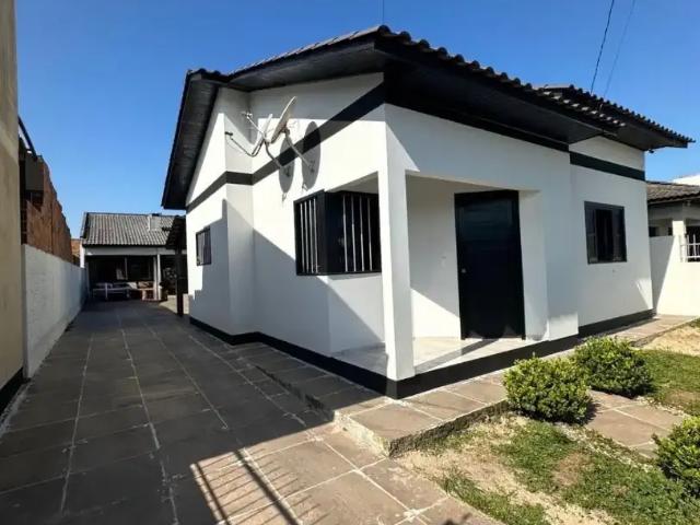 Casa / Sobrado para Venda em Araranguá/SC Caverazinho 2 Quartos