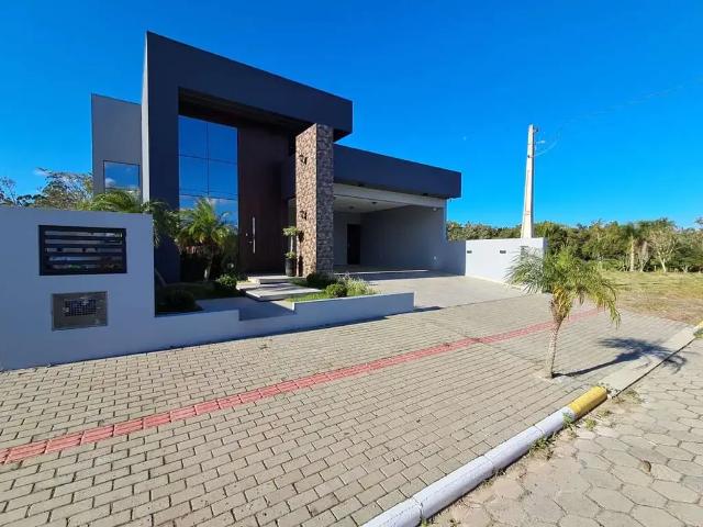 Casa / Sobrado para Venda em Araranguá/SC Caverazinho 3 Quartos