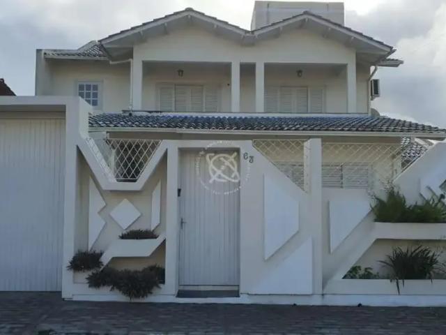Casa / Sobrado para Venda em Araranguá/SC Cidade Alta 4 Quartos