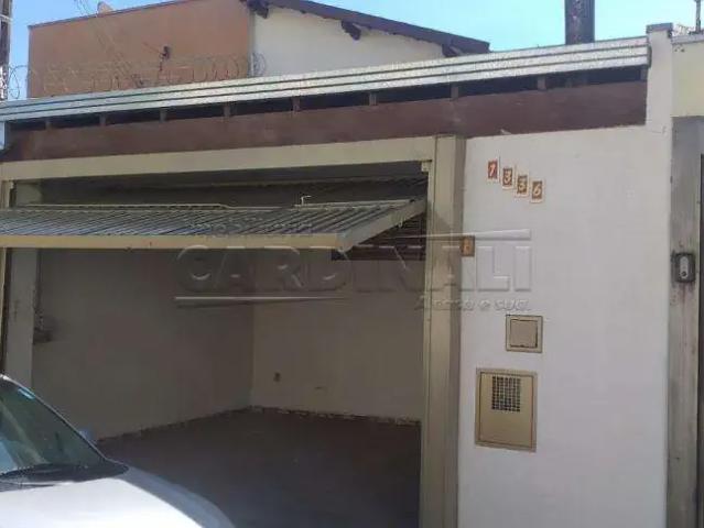 Casa / Sobrado para Venda em Araraquara/SP Centro 2 Quartos